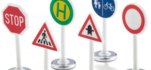 KVIZ: Saznajte koliko dobro poznajete saobraćajne znakove | Auto skola ...